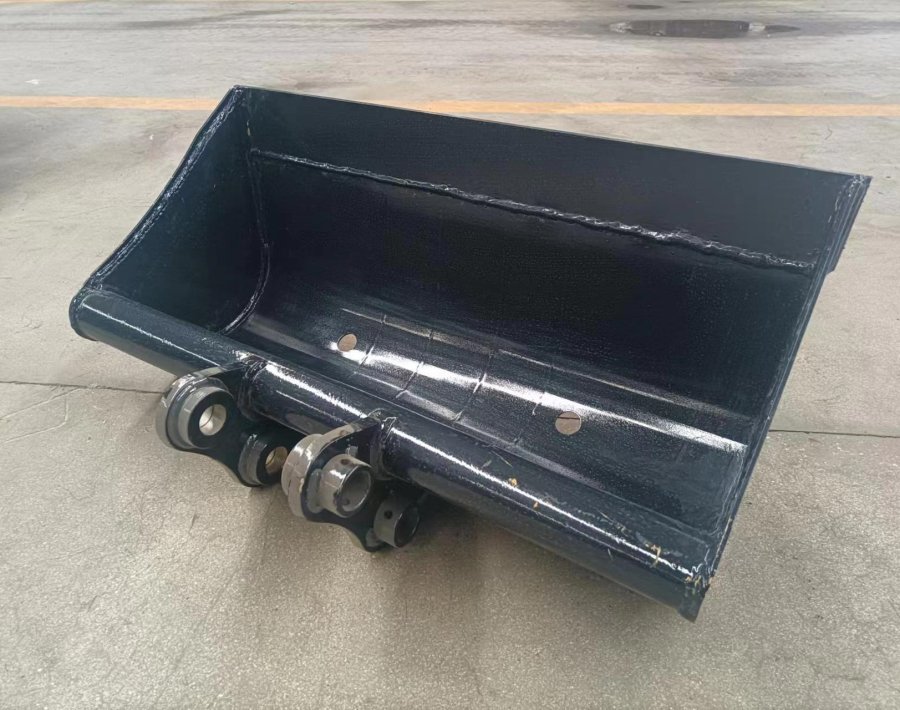 Excavator Attachment--Leveling Bucket